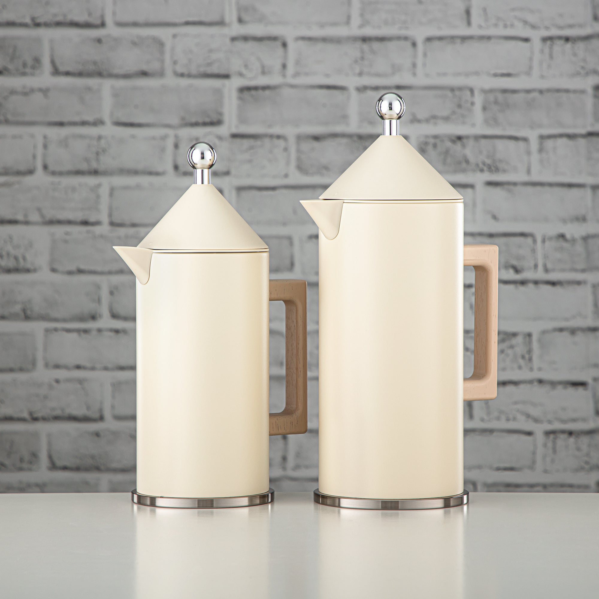 Almarjan Vacuum Flask Set Push Button 0.6L + 1L Sand & Silver (VAF2950